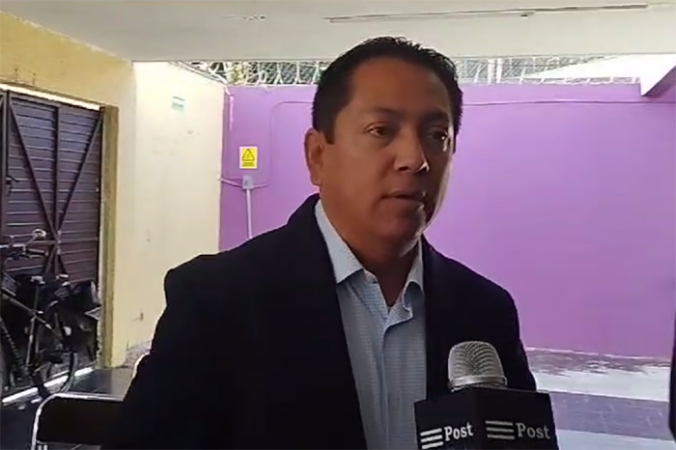 IEM cierra la puerta a periodistas; censura contra Javier Favela persiste
