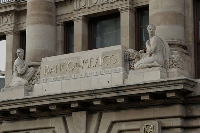 Banxico baja tasa a 6.5% y pone fin a ciclo de recortes
